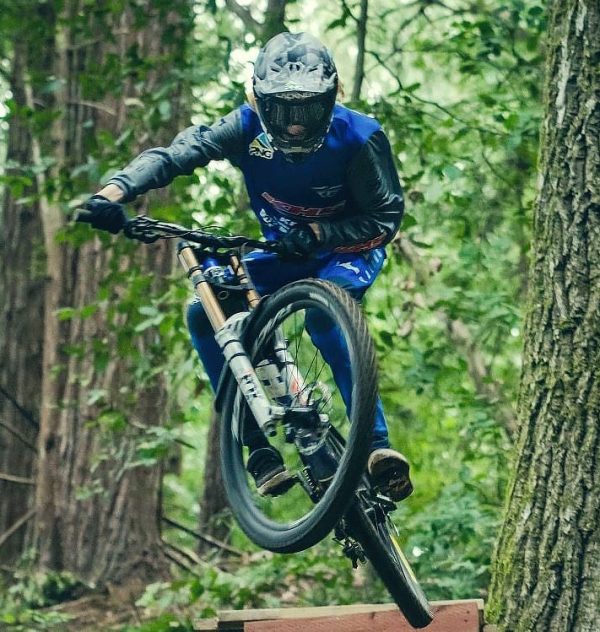 Welcoming Hadrien Lackner to the 2021 roster. - KHS Pro MTB
