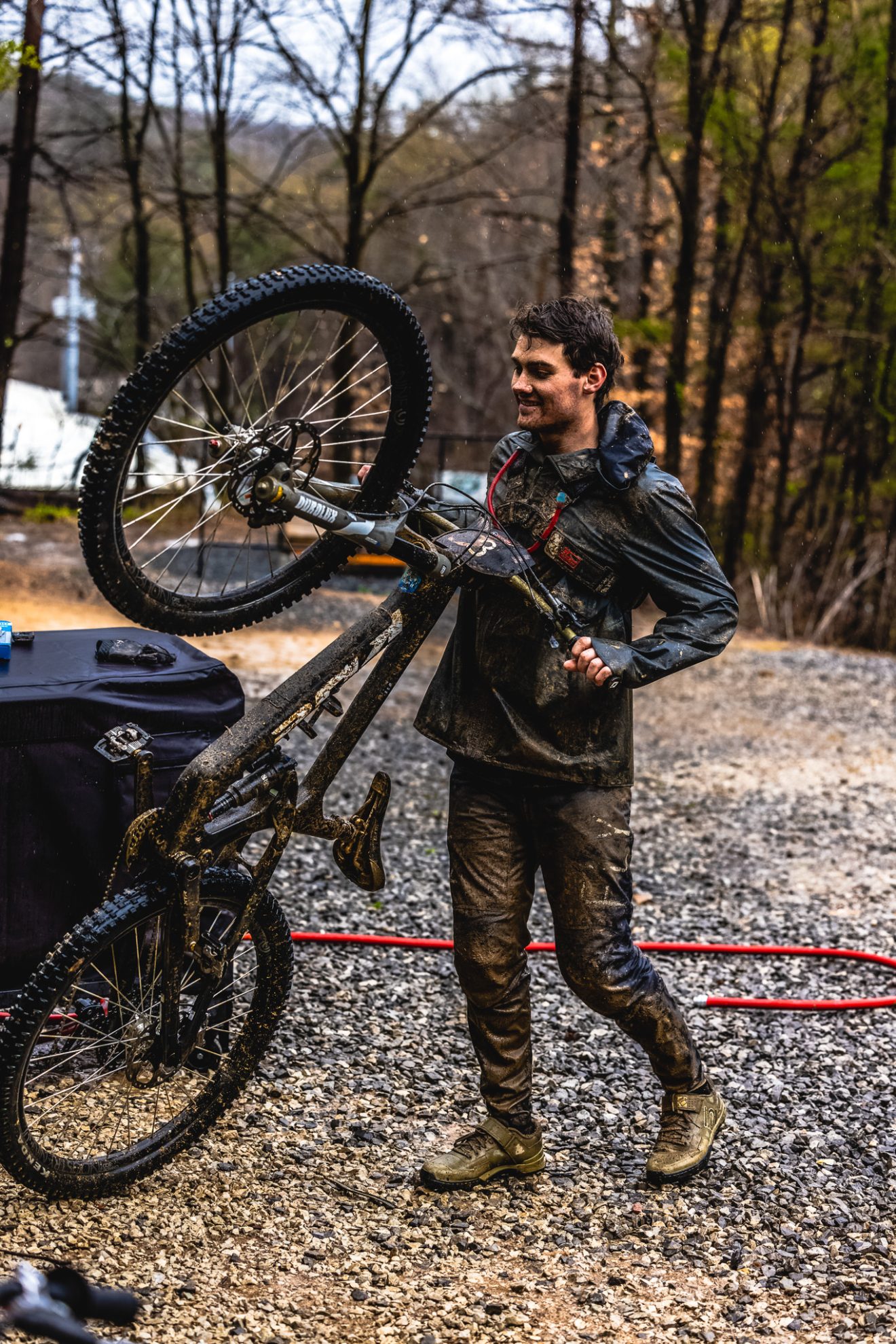 SHANE LESLIE - KHS Pro MTB